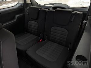 Pelēks Ford Galaxy 2019 Jūrmala, ar dzinēja tilpumu 2.00 L un nobraukumu 248 tūkst. km par 11250 €, foto 14 vietnē AUTOMOTO.COM.LV
