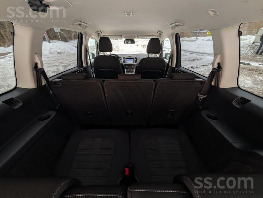 Pelēks Ford Galaxy 2019 Jūrmala, ar dzinēja tilpumu 2.00 L un nobraukumu 248 tūkst. km par 11250 €, foto 15 vietnē AUTOMOTO.COM.LV