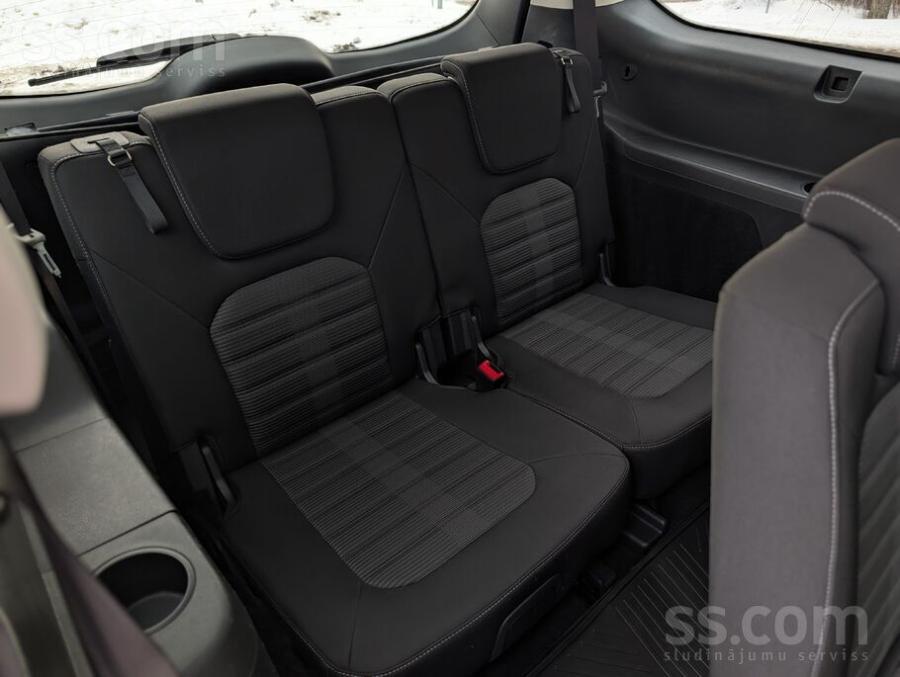 Pelēks Ford Galaxy 2019 Jūrmala, ar dzinēja tilpumu 2.00 L un nobraukumu 248 tūkst. km par 11250 €, foto 17 vietnē AUTOMOTO.COM.LV