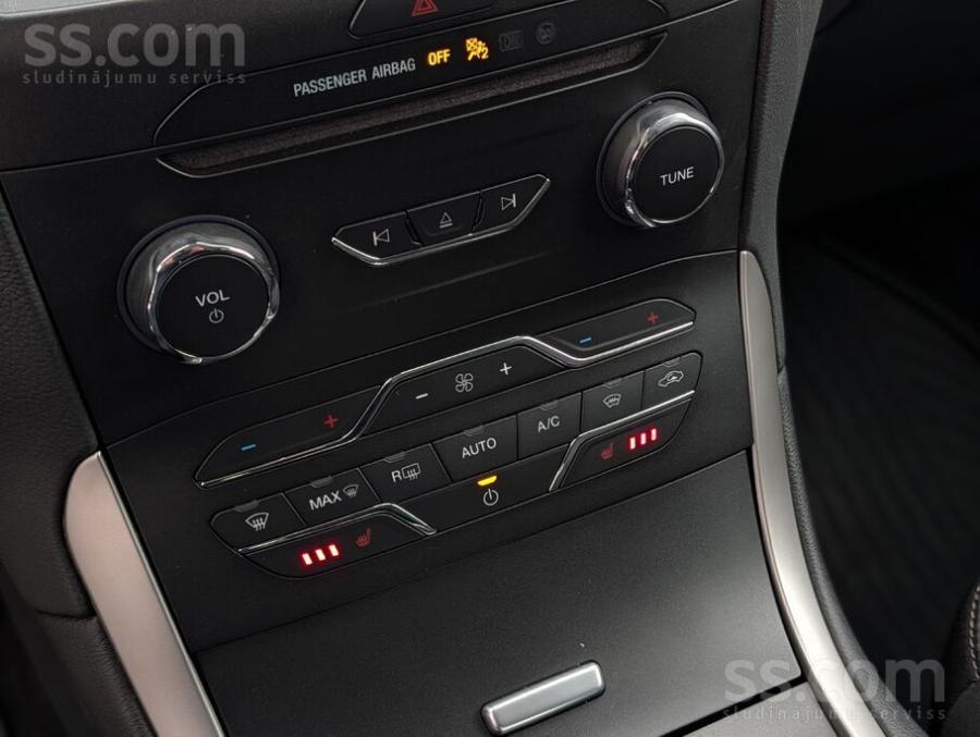 Pelēks Ford Galaxy 2019 Jūrmala, ar dzinēja tilpumu 2.00 L un nobraukumu 248 tūkst. km par 11250 €, foto 22 vietnē AUTOMOTO.COM.LV