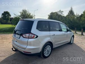 Серый Форд Галакси 2019 в Тукумс, объемом двигателя 2.00 л и пробегом 219 тыс. км за 12000 €, фото 5 на AUTOMOTO.COM.LV