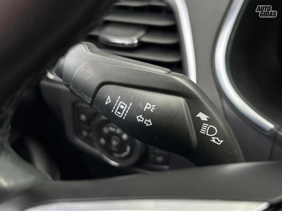 Pelēks Ford Galaxy 2021 Kauņa, ar dzinēja tilpumu 2.00 L un nobraukumu 99 tūkst. km par 18771 €, foto 25 vietnē AUTOMOTO.COM.LV