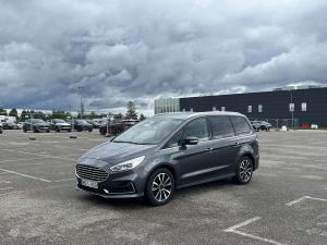 Grey Ford Galaxy 2021 in Vilnius, with an engine capacity of 2.00 L and mileage of 73 thousand km for 18700 €, photo 3 on AUTOMOTO.COM.LV