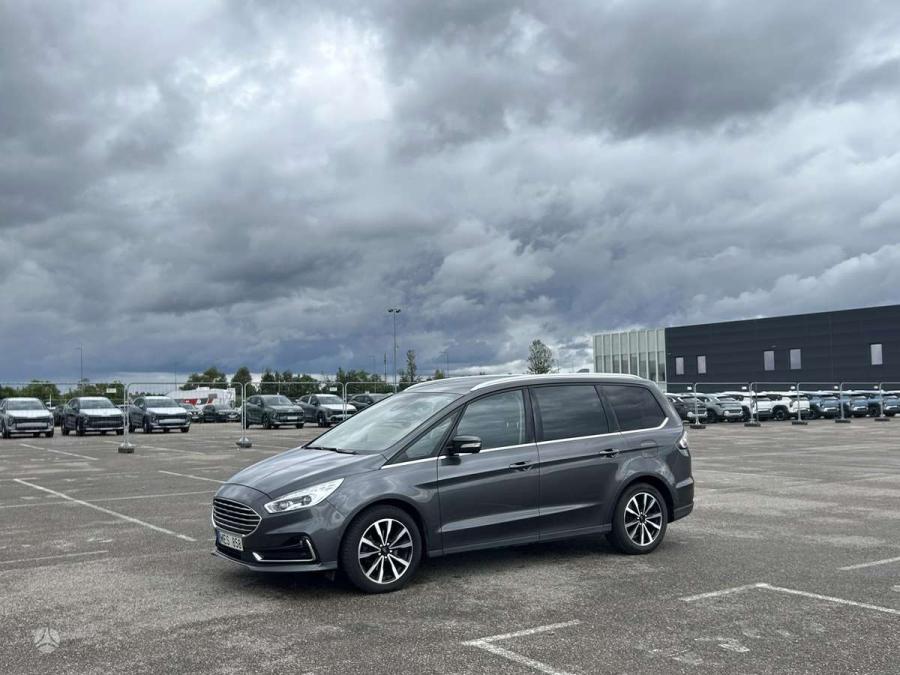 Grey Ford Galaxy 2021 in Vilnius, with an engine capacity of 2.00 L and mileage of 73 thousand km for 18700 €, photo 18 on AUTOMOTO.COM.LV