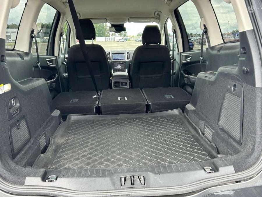 Grey Ford Galaxy 2021 in Vilnius, with an engine capacity of 2.00 L and mileage of 73 thousand km for 18700 €, photo 39 on AUTOMOTO.COM.LV