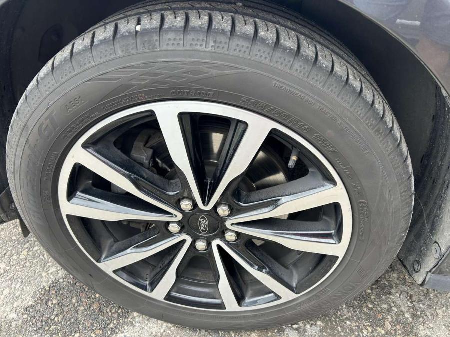 Grey Ford Galaxy 2021 in Vilnius, with an engine capacity of 2.00 L and mileage of 73 thousand km for 18700 €, photo 59 on AUTOMOTO.COM.LV