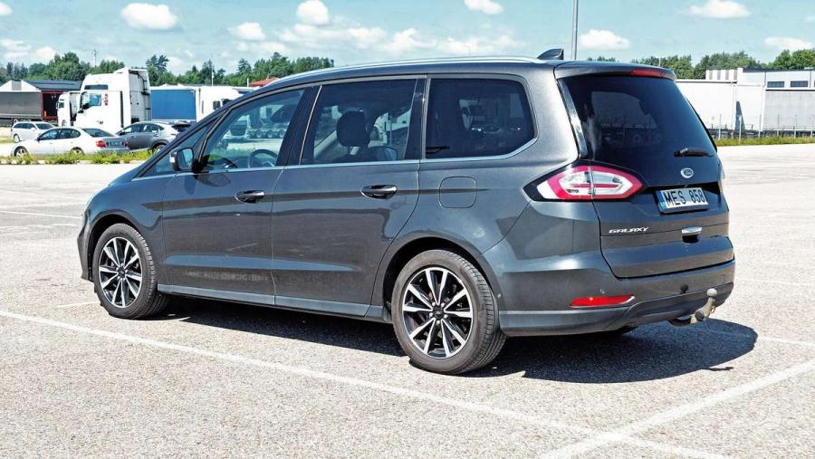 Grey Ford Galaxy 2021 in Vilnius, with an engine capacity of 2.00 L and mileage of 73 thousand km for 18700 €, photo 12 on AUTOMOTO.COM.LV