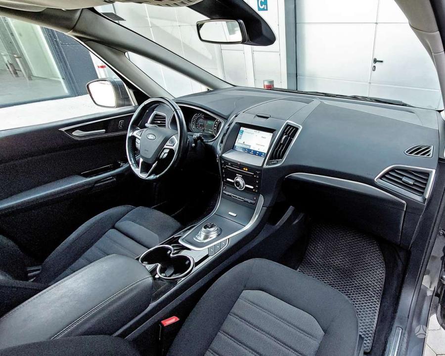 Grey Ford Galaxy 2021 in Vilnius, with an engine capacity of 2.00 L and mileage of 73 thousand km for 18700 €, photo 18 on AUTOMOTO.COM.LV