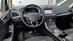Grey Ford Galaxy 2021 in Vilnius, with an engine capacity of 2.00 L and mileage of 73 thousand km for 18700 €, photo 22 on AUTOMOTO.COM.LV