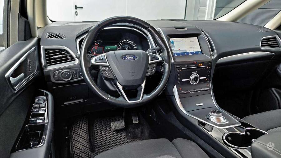 Grey Ford Galaxy 2021 in Vilnius, with an engine capacity of 2.00 L and mileage of 73 thousand km for 18700 €, photo 22 on AUTOMOTO.COM.LV