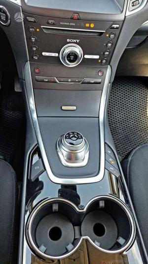 Grey Ford Galaxy 2021 in Vilnius, with an engine capacity of 2.00 L and mileage of 73 thousand km for 18700 €, photo 25 on AUTOMOTO.COM.LV