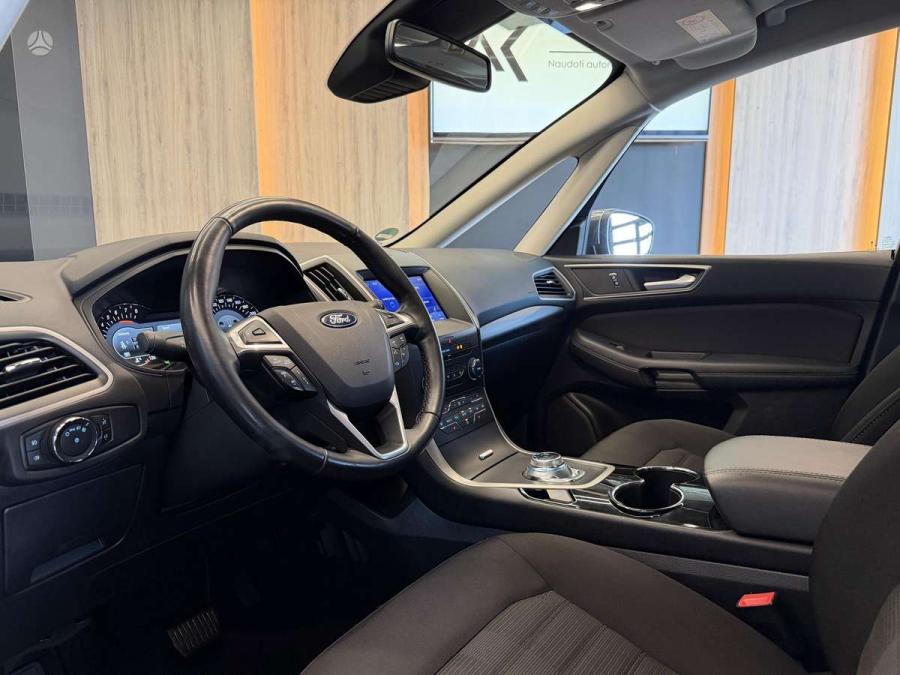 Grey Ford Galaxy 2023 in Kaunas, with an engine capacity of 2.49 L and mileage of 168 thousand km for 19990 €, photo 14 on AUTOMOTO.COM.LV