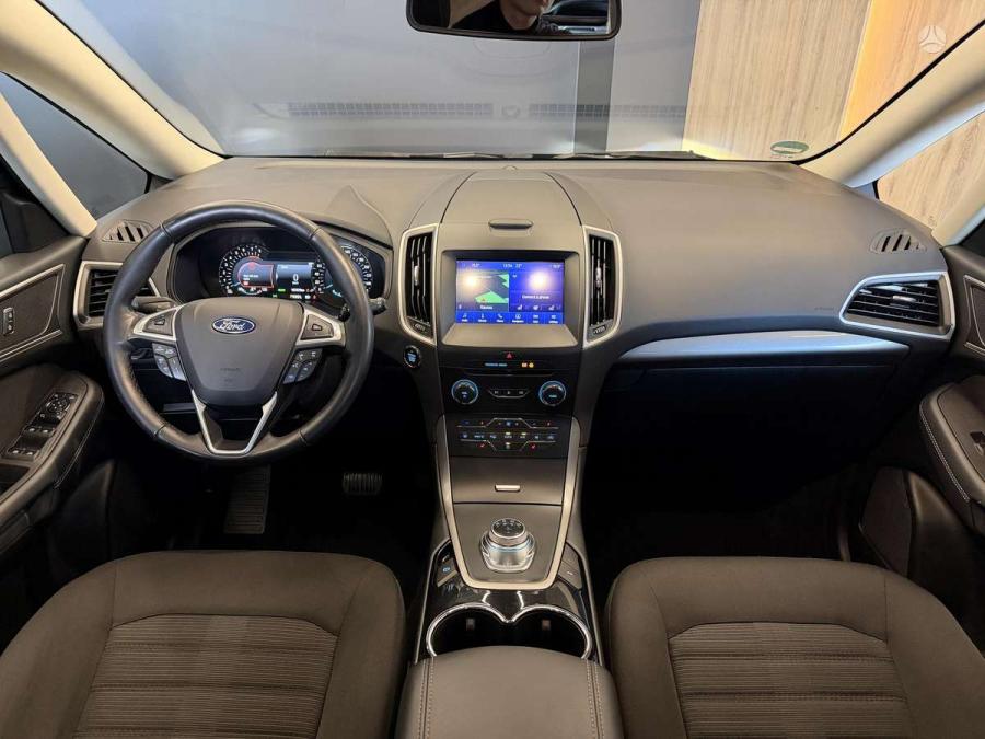 Grey Ford Galaxy 2023 in Kaunas, with an engine capacity of 2.49 L and mileage of 168 thousand km for 19990 €, photo 17 on AUTOMOTO.COM.LV