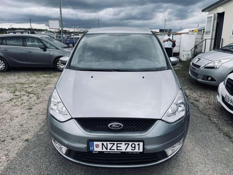 Grey Ford Galaxy 2006 in Vilnius, with an engine capacity of 2.00 L and mileage of 371 thousand km for 2399 €, photo 4 on AUTOMOTO.COM.LV