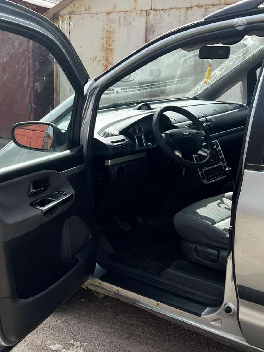 Grey Ford Galaxy 2003 in Vilnius, with an engine capacity of 1.90 L and mileage of 330 thousand km for 3000 €, photo 16 on AUTOMOTO.COM.LV