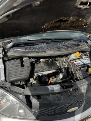 Grey Ford Galaxy 2003 in Vilnius, with an engine capacity of 1.90 L and mileage of 330 thousand km for 3000 €, photo 28 on AUTOMOTO.COM.LV