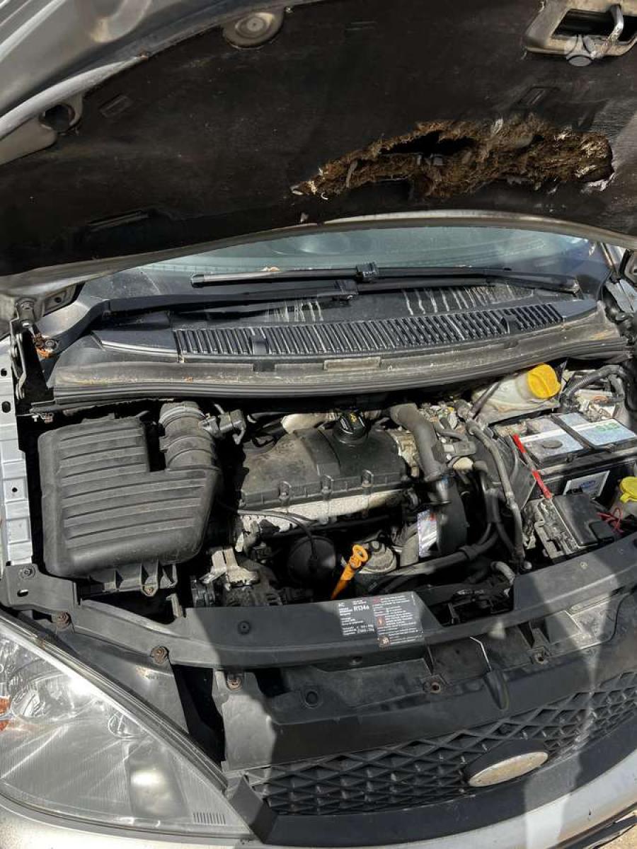 Grey Ford Galaxy 2003 in Vilnius, with an engine capacity of 1.90 L and mileage of 330 thousand km for 3000 €, photo 28 on AUTOMOTO.COM.LV
