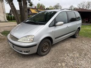 Pelēks Ford Galaxy 2005 Cēsis, ar dzinēja tilpumu 1.90 L un nobraukumu 372 tūkst. km par 1400 €, foto  vietnē AUTOMOTO.COM.LV