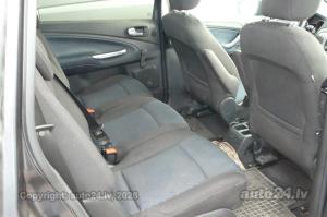 Pelēks Ford Galaxy 2007 Jehvi, ar dzinēja tilpumu 2.00 L un nobraukumu 287 tūkst. km par 3900 €, foto 4 vietnē AUTOMOTO.COM.LV