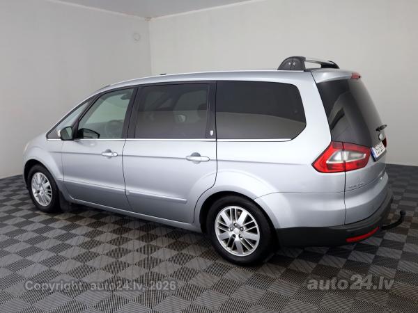 Grey Ford Galaxy 2007 in Tallinn, with an engine capacity of 2.00 L and mileage of 299 thousand km for 2499 €, photo 4 on AUTOMOTO.COM.LV