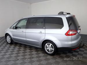 Pelēks Ford Galaxy 2007 Tallina, ar dzinēja tilpumu 2.00 L un nobraukumu 299 tūkst. km par 2499 €, foto 5 vietnē AUTOMOTO.COM.LV