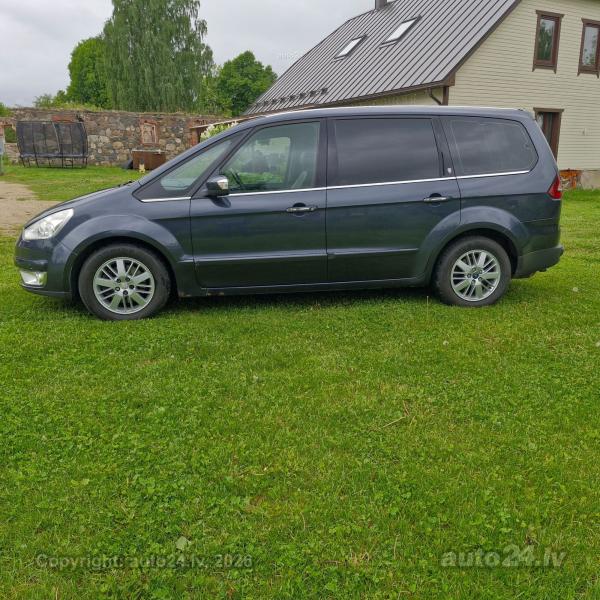 Pelēks Ford Galaxy 2007 Tallina, ar dzinēja tilpumu 2.00 L un nobraukumu 306 tūkst. km par 3490 €, foto 5 vietnē AUTOMOTO.COM.LV