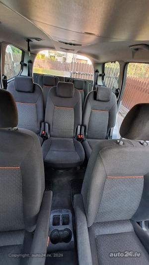 Pelēks Ford Galaxy 2007 Tartu, ar dzinēja tilpumu 2.00 L un nobraukumu 316 tūkst. km par 2799 €, foto 10 vietnē AUTOMOTO.COM.LV
