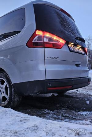 Pelēks Ford Galaxy 2008 Tartu, ar dzinēja tilpumu 2.00 L un nobraukumu 212 tūkst. km par 5500 €, foto 5 vietnē AUTOMOTO.COM.LV