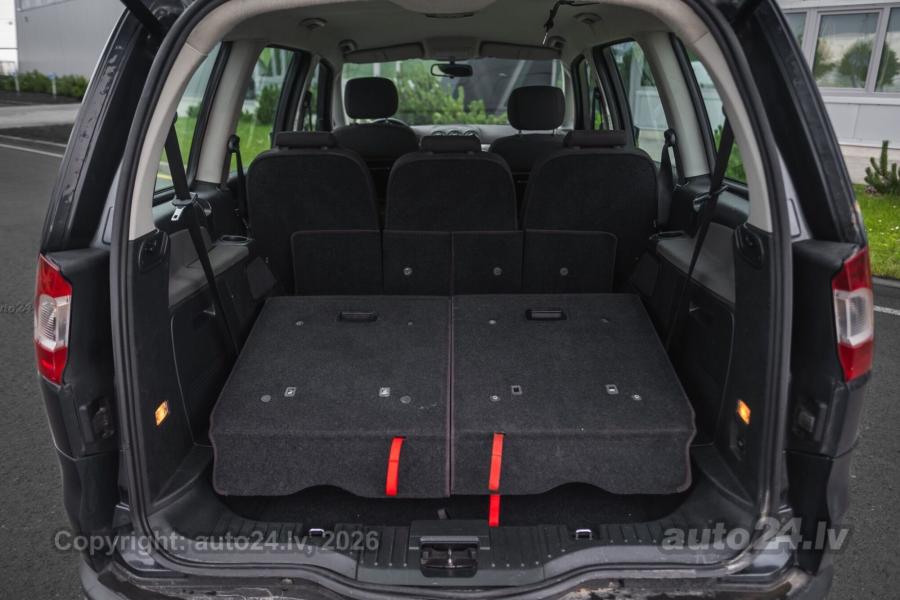 Pelēks Ford Galaxy 2008 Tallina, ar dzinēja tilpumu 2.00 L un nobraukumu 0 tūkst. km par 2599 €, foto 4 vietnē AUTOMOTO.COM.LV