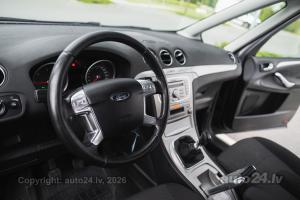 Pelēks Ford Galaxy 2008 Tallina, ar dzinēja tilpumu 2.00 L un nobraukumu 0 tūkst. km par 2599 €, foto 5 vietnē AUTOMOTO.COM.LV