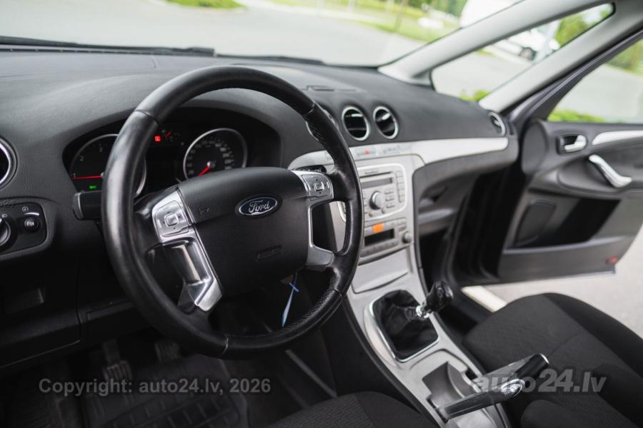 Pelēks Ford Galaxy 2008 Tallina, ar dzinēja tilpumu 2.00 L un nobraukumu 0 tūkst. km par 2599 €, foto 5 vietnē AUTOMOTO.COM.LV