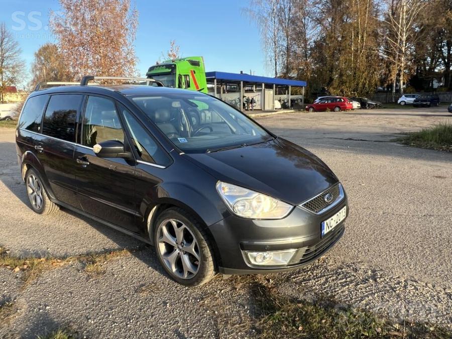 Pelēks Ford Galaxy 2009 Cēsis, ar dzinēja tilpumu 2.00 L un nobraukumu 350 tūkst. km par 3700 €, foto 6 vietnē AUTOMOTO.COM.LV