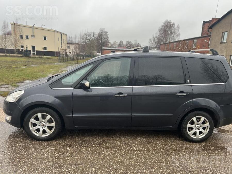 Pelēks Ford Galaxy 2009 Cēsis, ar dzinēja tilpumu 2.00 L un nobraukumu 350 tūkst. km par 3700 €, foto 21 vietnē AUTOMOTO.COM.LV