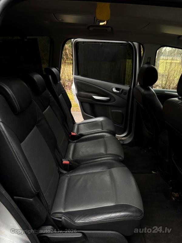 Grey Ford Galaxy 2009 in Tartu, with an engine capacity of 2.00 L and mileage of 398 thousand km for 2499 €, photo 11 on AUTOMOTO.COM.LV