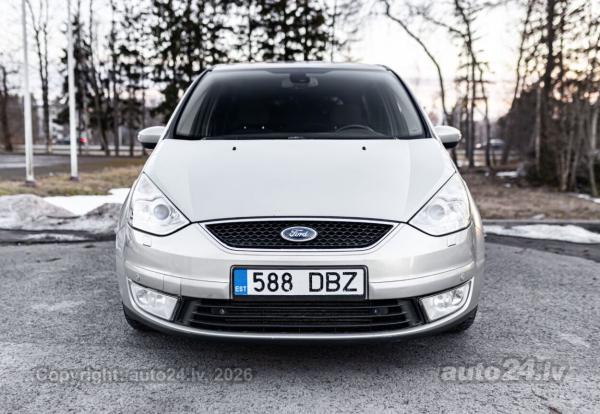 Pelēks Ford Galaxy 2009 Tallina, ar dzinēja tilpumu 2.00 L un nobraukumu 340 tūkst. km par 3999 €, foto 6 vietnē AUTOMOTO.COM.LV