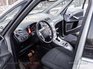 Pelēks Ford Galaxy 2009 Tallina, ar dzinēja tilpumu 2.00 L un nobraukumu 340 tūkst. km par 3999 €, foto 9 vietnē AUTOMOTO.COM.LV
