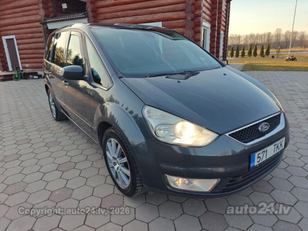 Pelēks Ford Galaxy 2010 Paide, ar dzinēja tilpumu 2.00 L un nobraukumu 294 tūkst. km par 4490 €, foto 2 vietnē AUTOMOTO.COM.LV