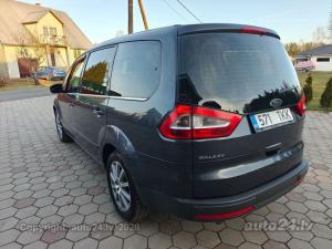 Pelēks Ford Galaxy 2010 Paide, ar dzinēja tilpumu 2.00 L un nobraukumu 294 tūkst. km par 4490 €, foto 5 vietnē AUTOMOTO.COM.LV