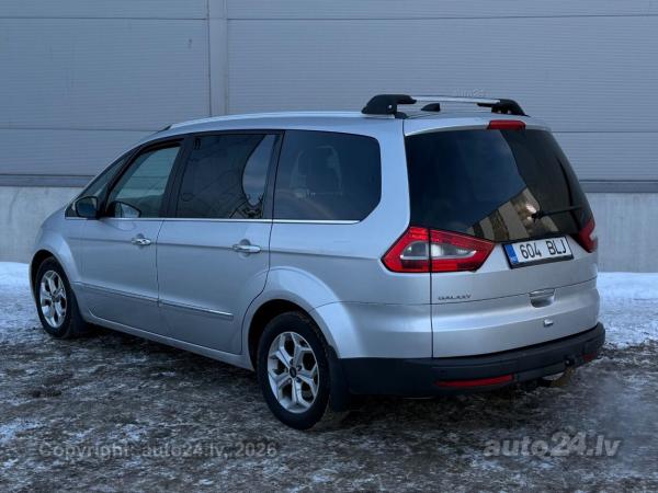 Pelēks Ford Galaxy 2011 Tartu, ar dzinēja tilpumu 2.20 L un nobraukumu 440 tūkst. km par 2900 €, foto 4 vietnē AUTOMOTO.COM.LV