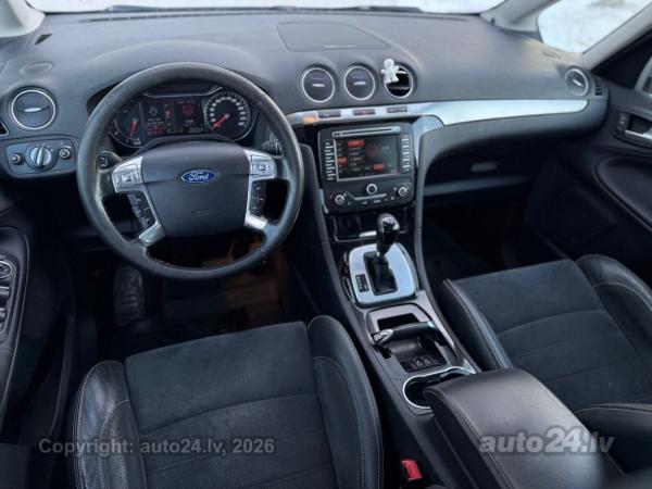 Pelēks Ford Galaxy 2011 Tartu, ar dzinēja tilpumu 2.20 L un nobraukumu 440 tūkst. km par 2900 €, foto 7 vietnē AUTOMOTO.COM.LV