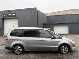 Pelēks Ford Galaxy 2011 Rapla, ar dzinēja tilpumu 2.00 L un nobraukumu 412 tūkst. km par 1200 €, foto 6 vietnē AUTOMOTO.COM.LV