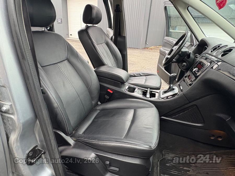 Pelēks Ford Galaxy 2011 Rapla, ar dzinēja tilpumu 2.00 L un nobraukumu 412 tūkst. km par 1200 €, foto 13 vietnē AUTOMOTO.COM.LV