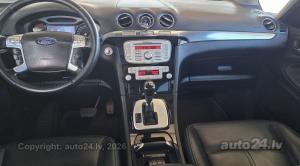 Grey Ford Galaxy 2011 in Valga, with an engine capacity of 2.00 L and mileage of 240 thousand km for 6490 €, photo 9 on AUTOMOTO.COM.LV