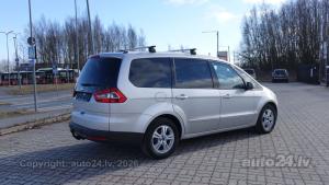 Pelēks Ford Galaxy 2012 Tartu, ar dzinēja tilpumu 2.00 L un nobraukumu 228 tūkst. km par 9790 €, foto 3 vietnē AUTOMOTO.COM.LV
