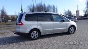 Pelēks Ford Galaxy 2012 Tartu, ar dzinēja tilpumu 2.00 L un nobraukumu 228 tūkst. km par 9790 €, foto 5 vietnē AUTOMOTO.COM.LV
