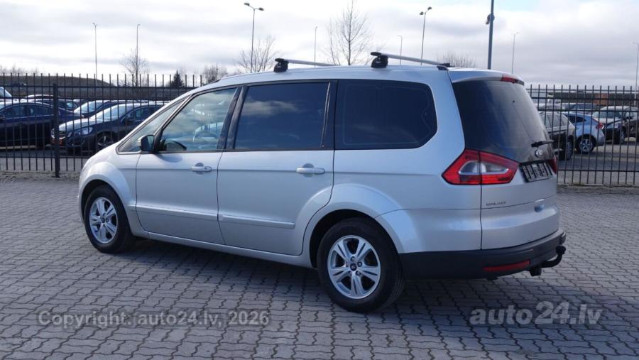 Pelēks Ford Galaxy 2012 Tartu, ar dzinēja tilpumu 2.00 L un nobraukumu 228 tūkst. km par 9790 €, foto 9 vietnē AUTOMOTO.COM.LV
