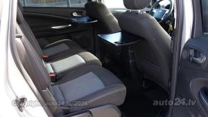 Pelēks Ford Galaxy 2012 Tartu, ar dzinēja tilpumu 2.00 L un nobraukumu 228 tūkst. km par 9790 €, foto 10 vietnē AUTOMOTO.COM.LV