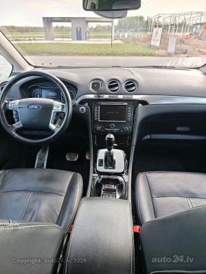 Grey Ford Galaxy 2012 in Viljandi, with an engine capacity of 2.00 L and mileage of 227 thousand km for 5200 €, photo  on AUTOMOTO.COM.LV