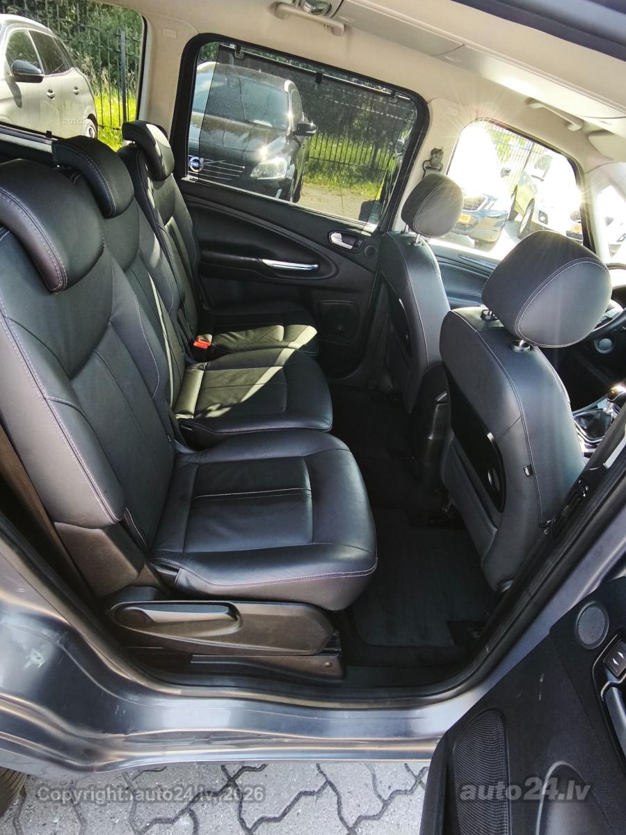 Grey Ford Galaxy 2012 in Tartu, with an engine capacity of 2.20 L and mileage of 261 thousand km for 7790 €, photo 7 on AUTOMOTO.COM.LV