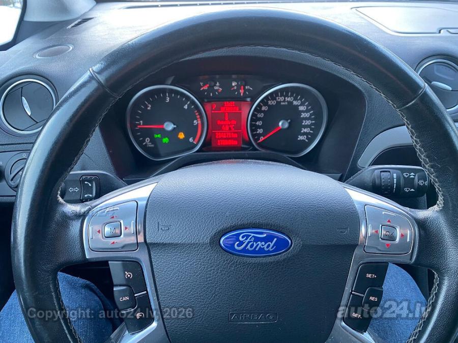 Grey Ford Galaxy 2014 in Tallinn, with an engine capacity of 2.00 L and mileage of 220 thousand km for 9400 €, photo 11 on AUTOMOTO.COM.LV